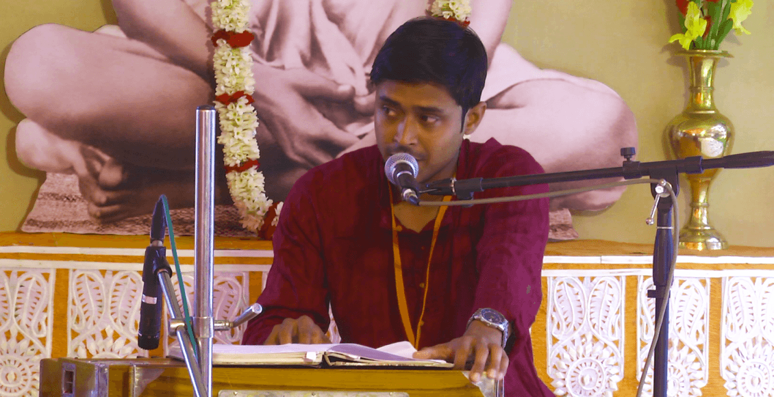 Bhajan by Sri Shubhankar Das in Public Celebration 2019 – Media Gallery